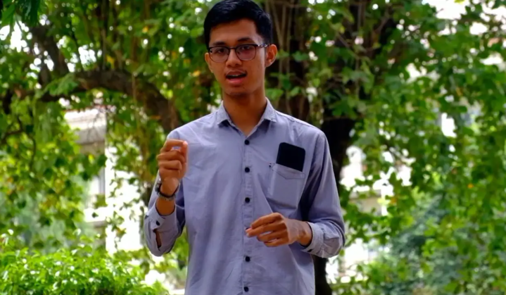 Sampaikan 5 Tujuan Utama Pembelajaran Sejarah, Adhika Raih Juara 2 ...