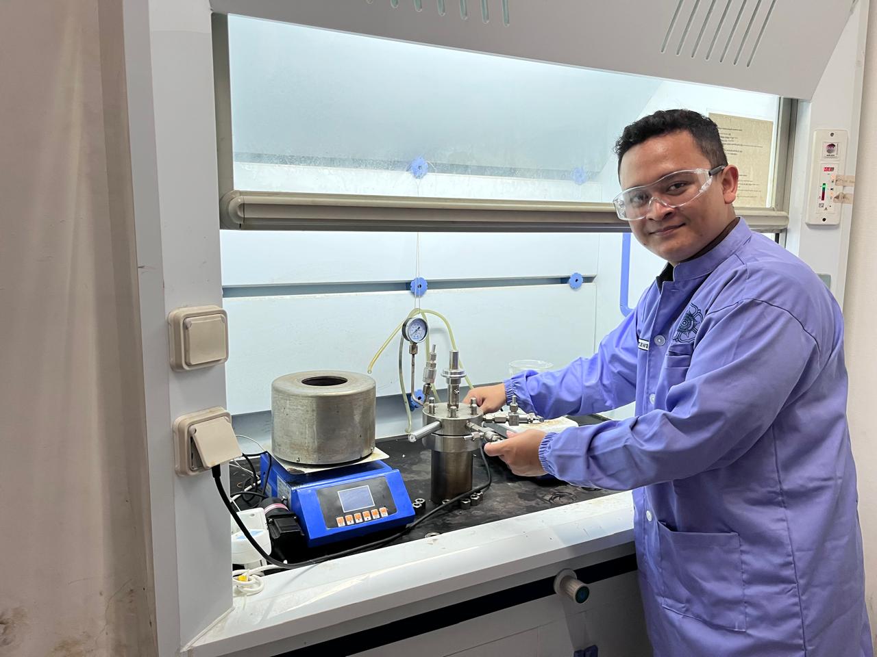 Melalui Riset Implementasi Integrated Biorefineries, Hanifrahmawan Raih ...